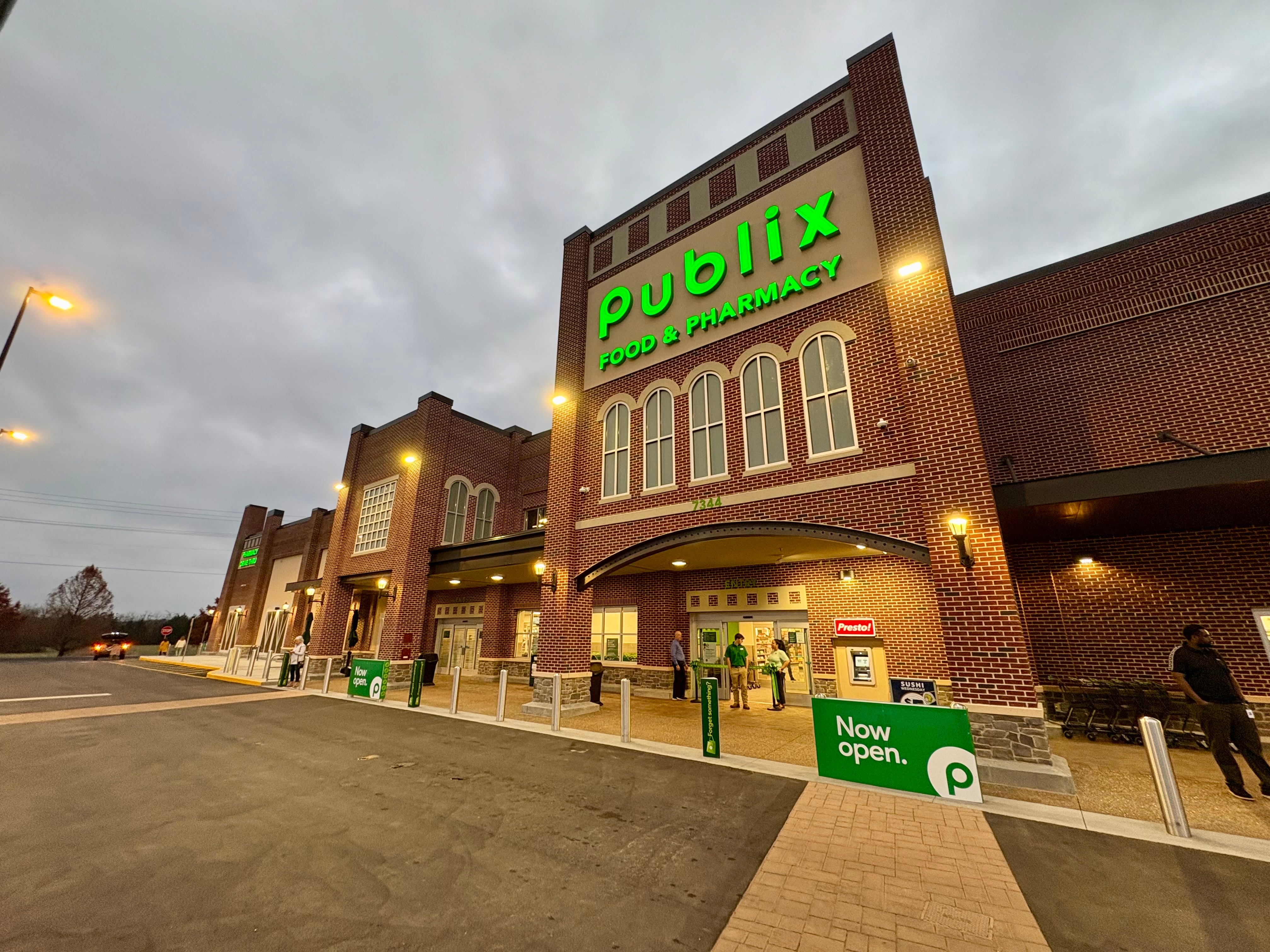 Publix opens new store in Nolensville, Tennessee
