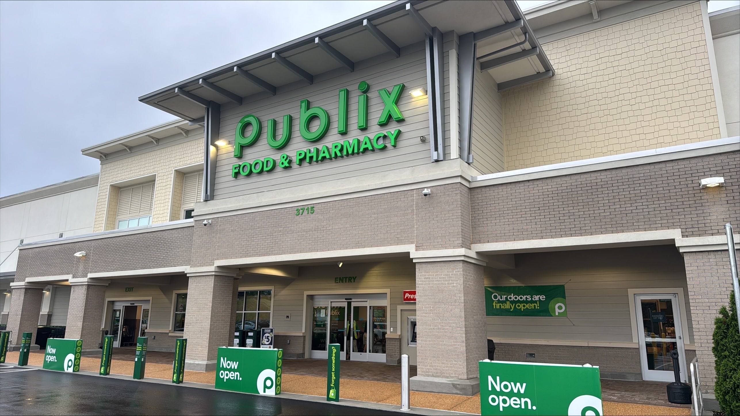 Publix opens new store in Gainesville, Georgia