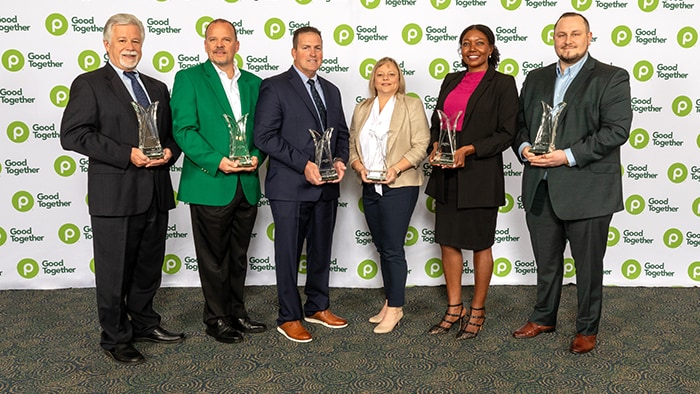 Publix associates receive award for community involvement | Newsroom