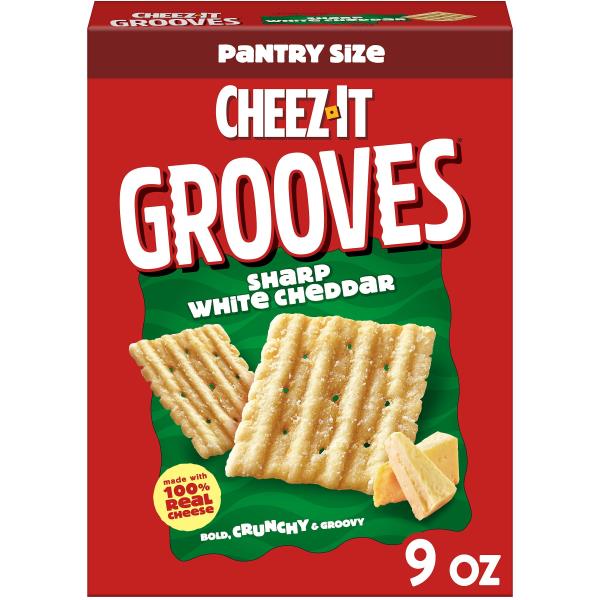 Cheez-It Grooves Crunchy Cheese Crackers Sharp White Cheddar, Snack ...