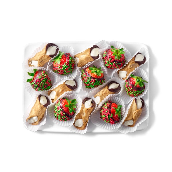 Sweet Cannoli & Strawberry Platter Small | Publix Super Markets